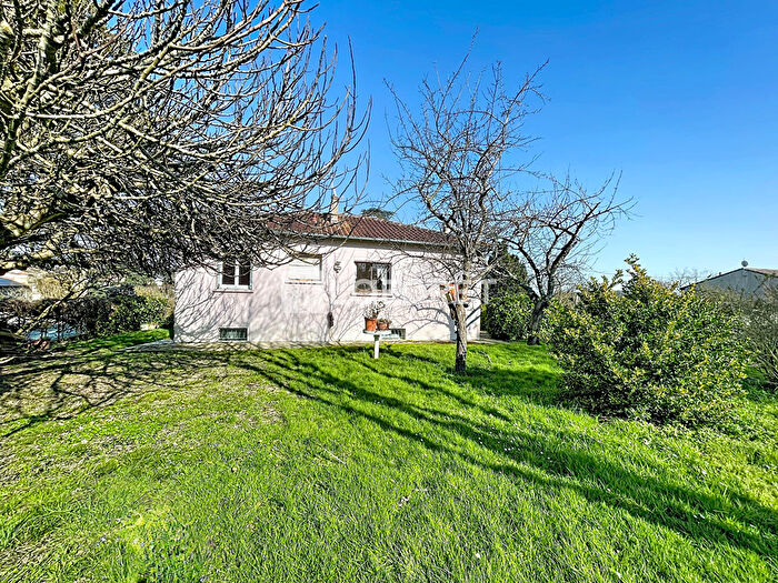 Maison à vendre - Lavit - 5 pièces - 4 chambres