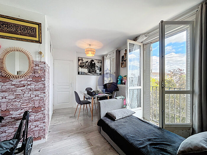 Appartement 5 pièces à Melun, Montaigu, à vendre
