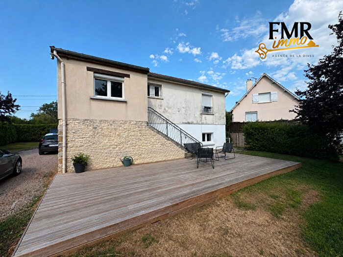 Saint-Pierre-sur-Dives - Maison 5 pièces à vendre