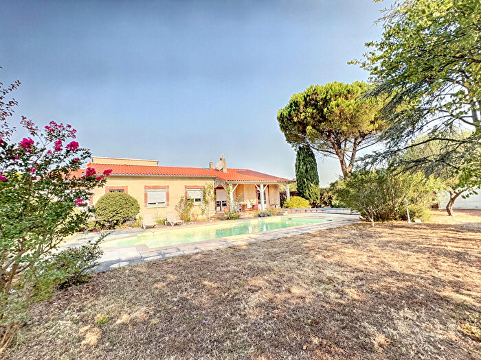 Maison à vendre - Eaunes - 9 pièces - 5 chambres