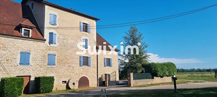 Maison à vendre - Lons-le-Saunier - 10 pièces - 5 chambres