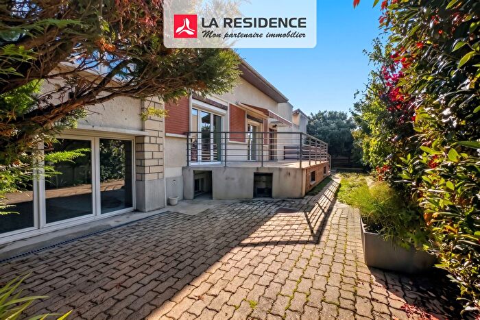 Chatou, Ouest : Maison 10 pièces à vendre