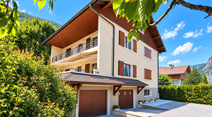 Thônes - Maison 6 pièces à vendre