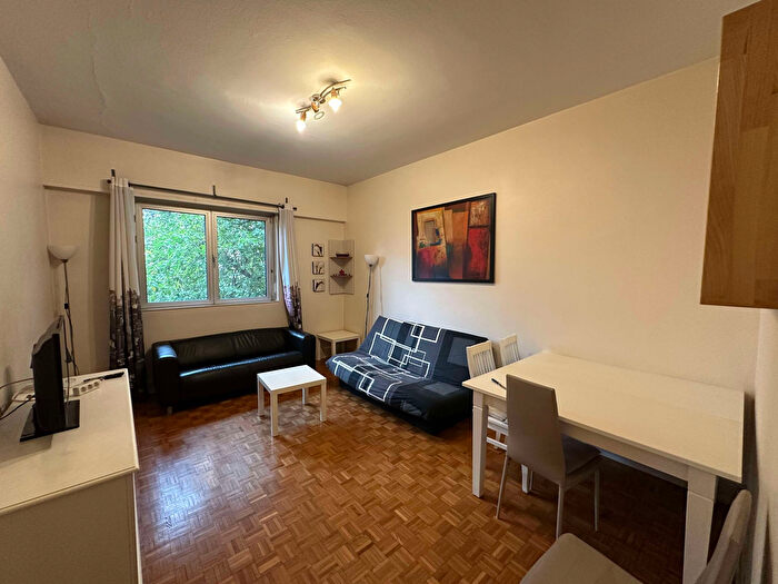 Appartement à vendre - Mulhouse, Centre historique - 2 pièces - 1 chambre