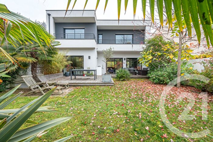 Maison à vendre - Saint-Maur-des-Fossés, Adamville - 6 pièces - 4 chambres