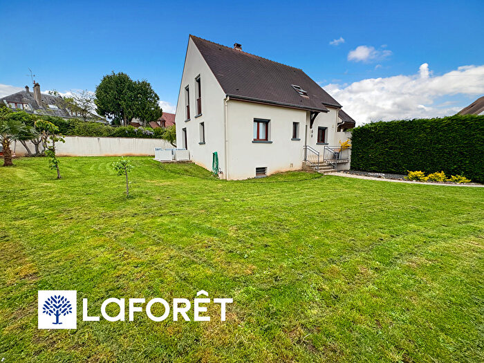 Maison 6 pièces à Viry-Châtillon, Centre-ville, à louer