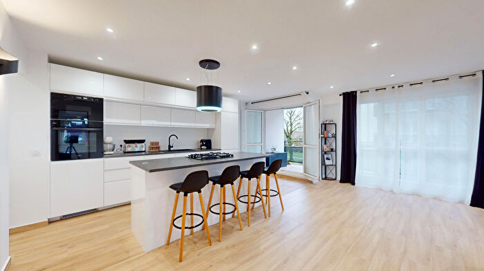 Appartement à vendre - Bois-dArcy, La Tremblaye - 3 pièces - 2 chambres