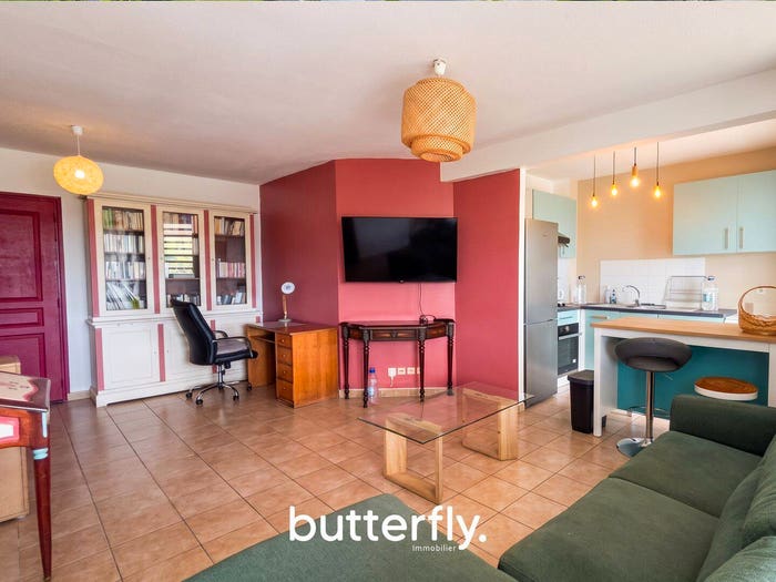 Les Abymes : Appartement 2 pièces à louer