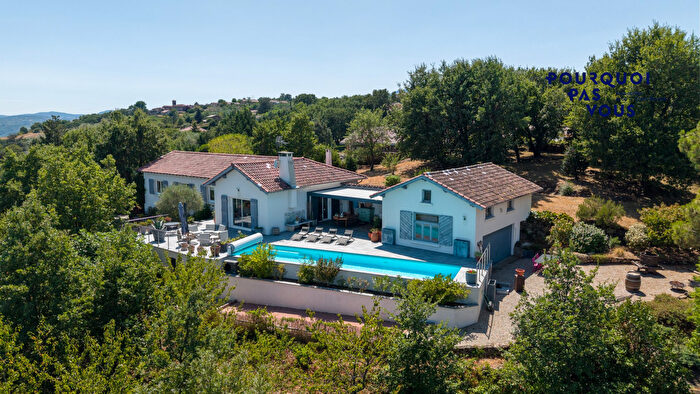 Maison 5 pièces à Condrieu, à vendre