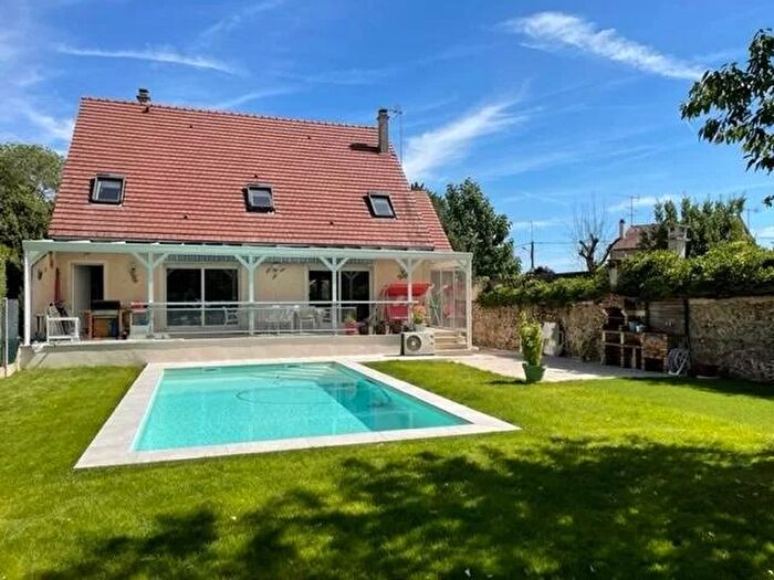 Maison à vendre - Tournan-en-Brie - 7 pièces - 3 chambres