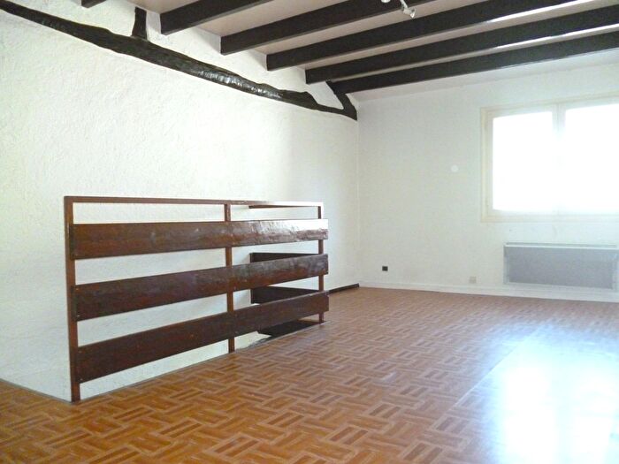 Appartement 2 pièces à Fleury-les-Aubrais, Gare, Bannier, Bustière, Dessaux, à louer