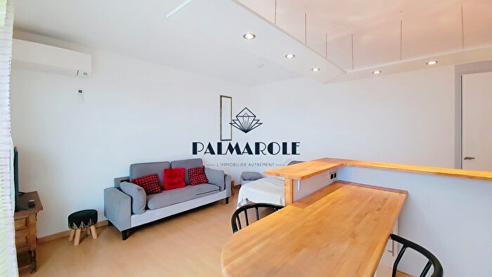 Appartement à louer - Perpignan, Les Platanes - 2 pièces - 1 chambre