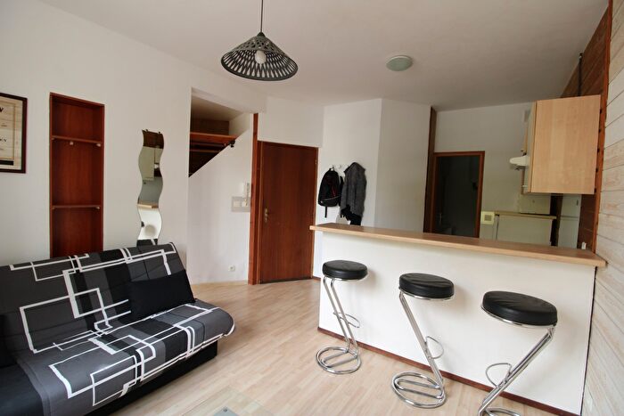 Nantes, Hauts-Pavés, Saint-Pasquier, Saint-Félix, Université : Appartement 1 pièce à louer