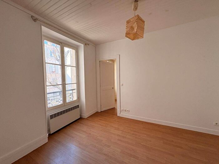 Appartement 2 pièces à Gros Caillou, Paris 7ème arrondissement, à louer