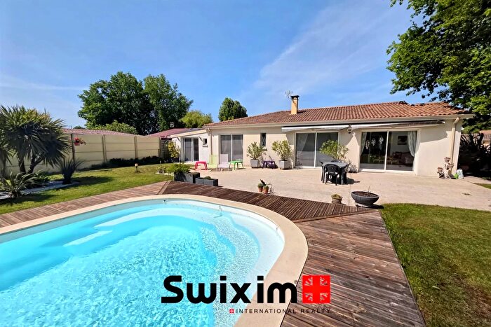 Maison à vendre - Saint-Laurent-Médoc - 6 pièces - 4 chambres