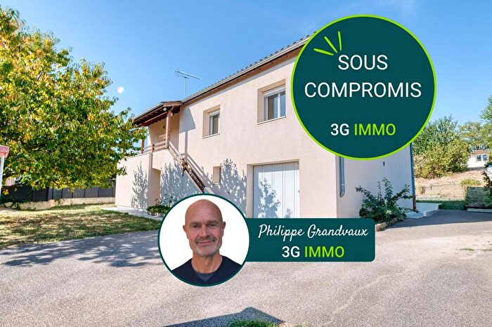 Maison à vendre - Colombier-Saugnieu - 11 pièces - 7 chambres