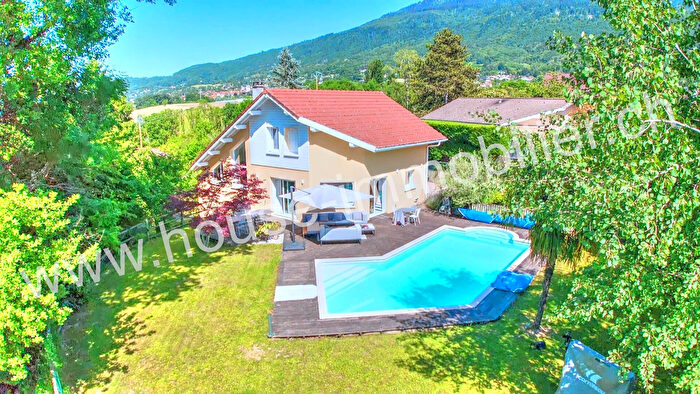 Maison 6 pièces à vendre à Saint-Cergues