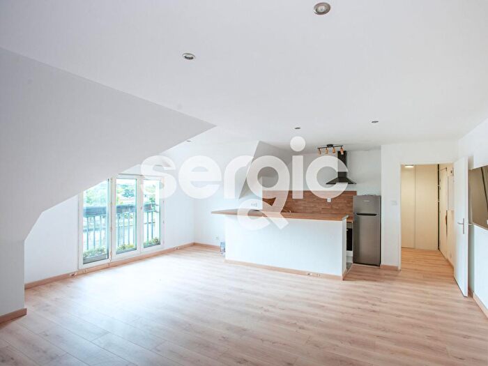 Appartement à vendre - Pontoise, Centre-ville - 1 pièce