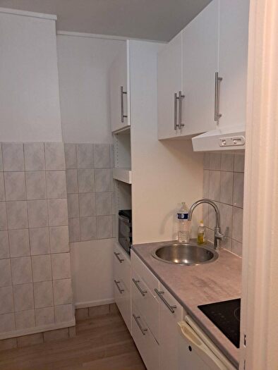 Appartement à louer - Ternes-Maillot, Paris ème arrondissement - 1 pièce