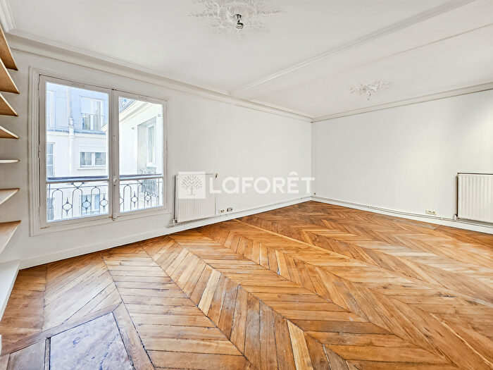 Paris 10ème, Château d'Eau, Lancry : Appartement 2 pièces à vendre