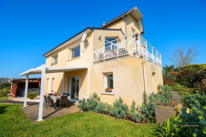 Maison 7 pièces à Étables-sur-Mer, à vendre