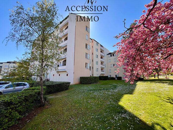 Fontaine-lès-Dijon : Appartement 3 pièces à vendre