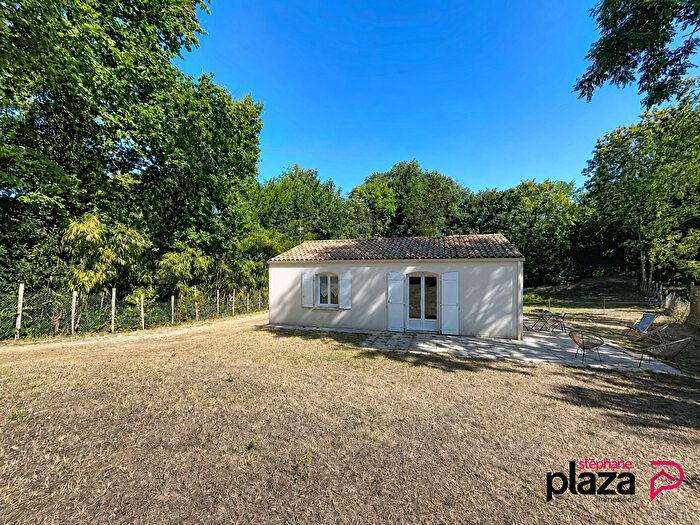 Meschers-sur-Gironde : Maison 3 pièces à vendre