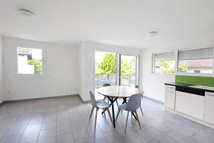 Appartement à vendre - Gaillard - 3 pièces - 2 chambres