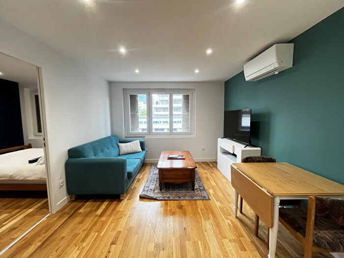 Appartement 4 pièces à vendre - Grenoble, La Capuche, Grands Boulevards