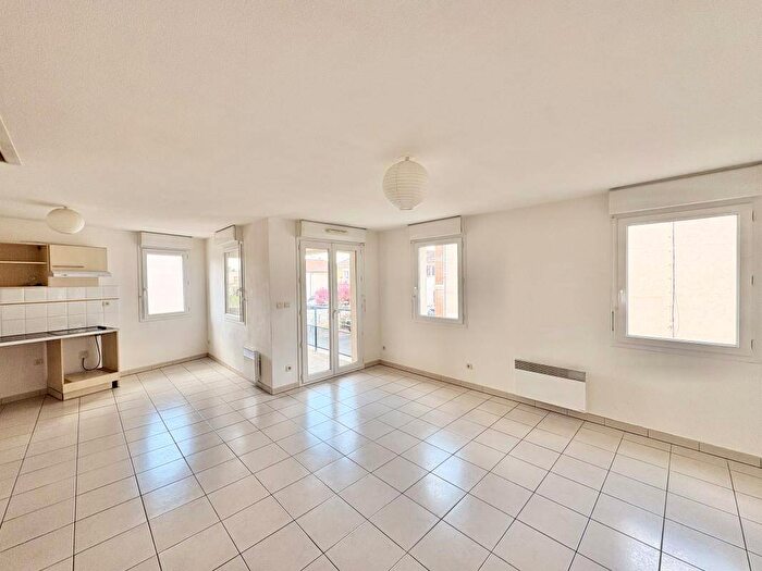 Appartement à louer - Boutbouilhes-Ox, Muret - 4 pièces - 3 chambres