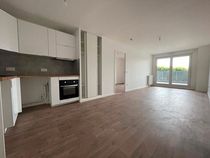 Appartement à louer - Fontenay-sous-Bois, Alouettes - 2 pièces - 1 chambre