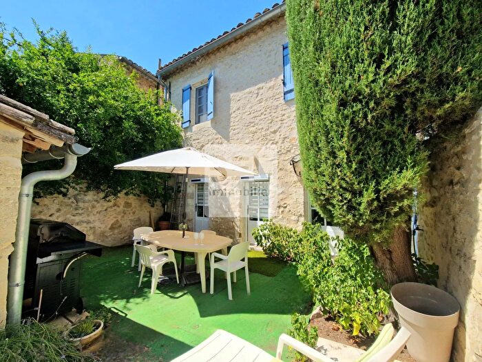 Maison à vendre - Villeneuve-lès-Avignon, Centre-ville, Stade - 3 pièces - 2 chambres