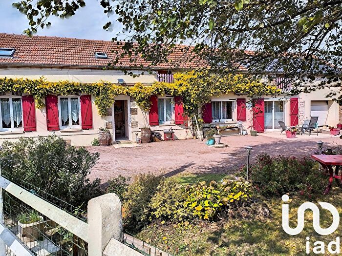 Maison 4 pièces à vendre à Saint-Mesmin