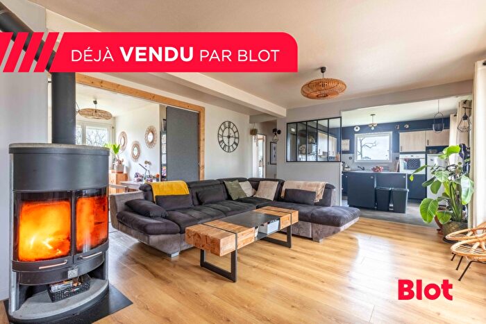 Maison à vendre - Talensac - 6 pièces - 5 chambres