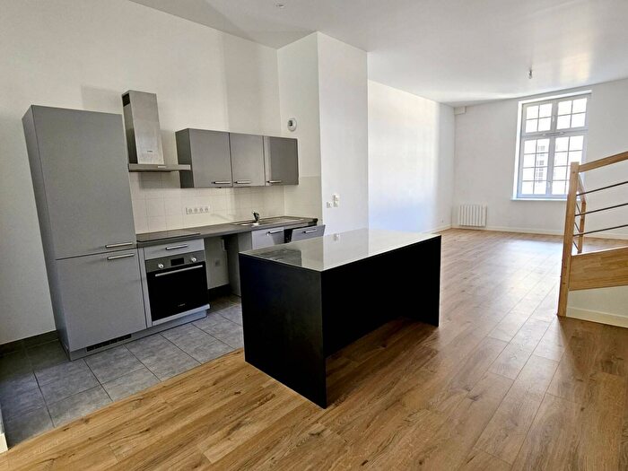 Compiègne : Maison 5 pièces à louer