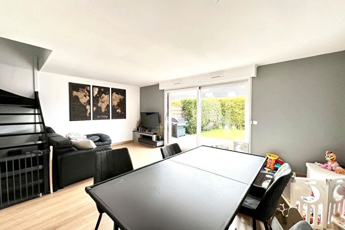 Maison 4 pièces à Comines, Périphérie, à vendre