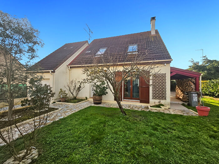 Maison à vendre - Dammarie-les-Lys, LAbbaye du Lys, Centre-ville, Soubiron - 5 pièces - 4 chambres