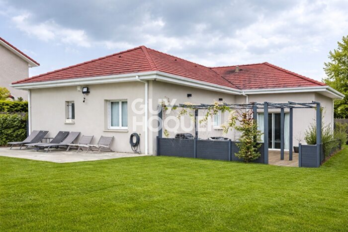 Maison à vendre - Les Éparres - 5 pièces - 3 chambres