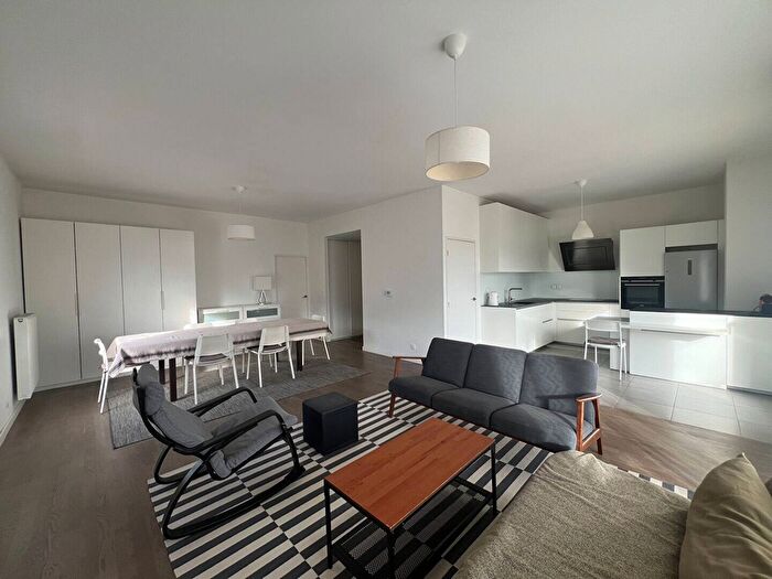 Appartement à louer - Girondins, Lyon ème - 5 pièces - 4 chambres