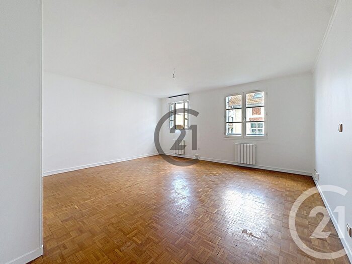Appartement 3 pièces à vendre à Brie-Comte-Robert, Centre-ville