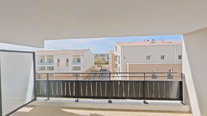 Hôtel de Ville, Morières-lès-Avignon : Appartement 2 pièces à louer