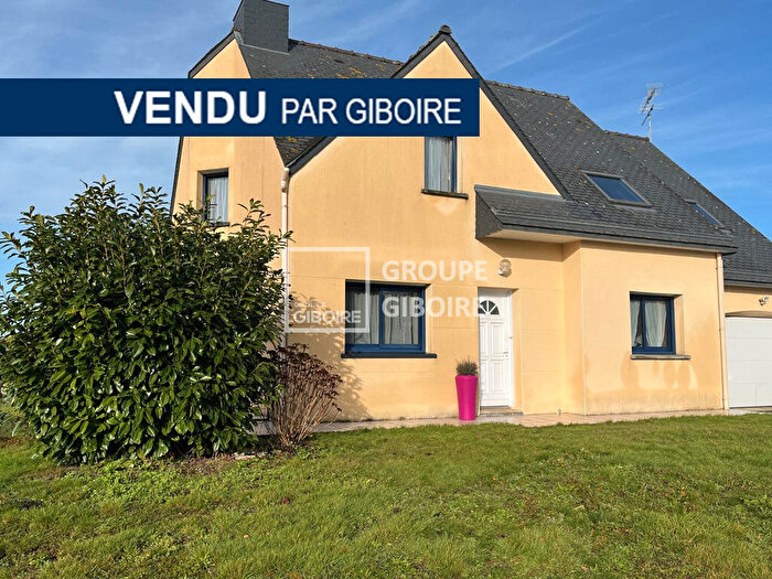 Maison à vendre - Guignen - 7 pièces - 6 chambres