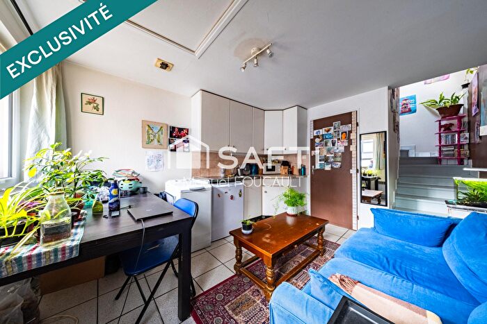 Appartement à vendre - Dijon, Centre-ville - 2 pièces - 1 chambre