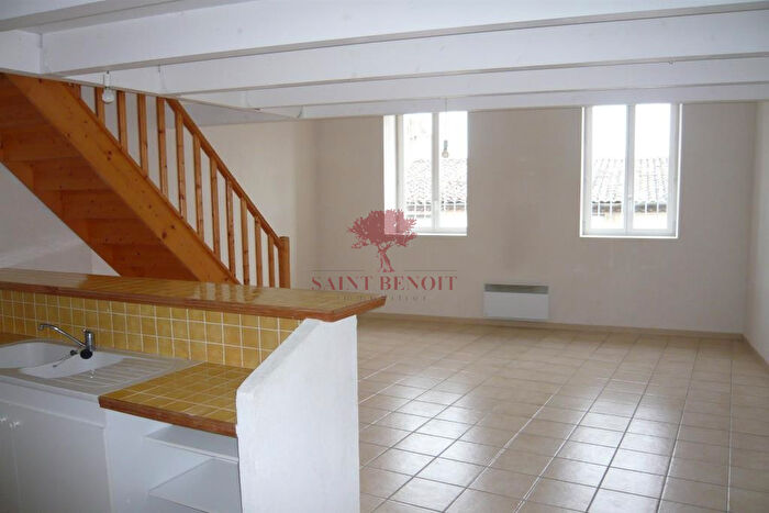 Appartement à louer - Saint-André-de-Sangonis - 4 pièces - 3 chambres