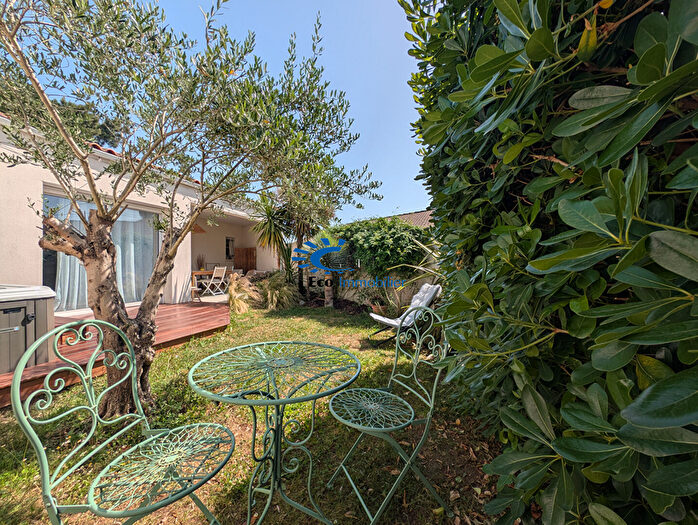 Dompierre-sur-Mer - Maison 5 pièces à vendre