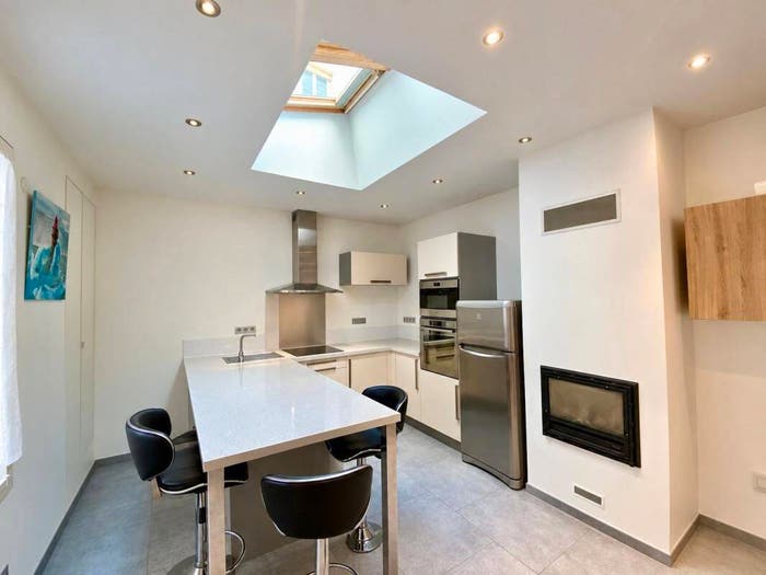 La Fourche-Guy Môquet, Paris 17ème arrondissement - Appartement 2 pièces à louer
