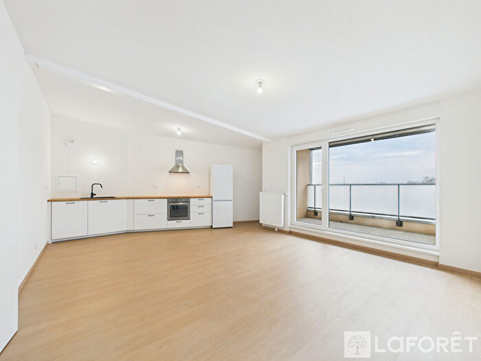 Appartement à louer - Mulhouse, Franklin Fridolin - 4 pièces - 2 chambres