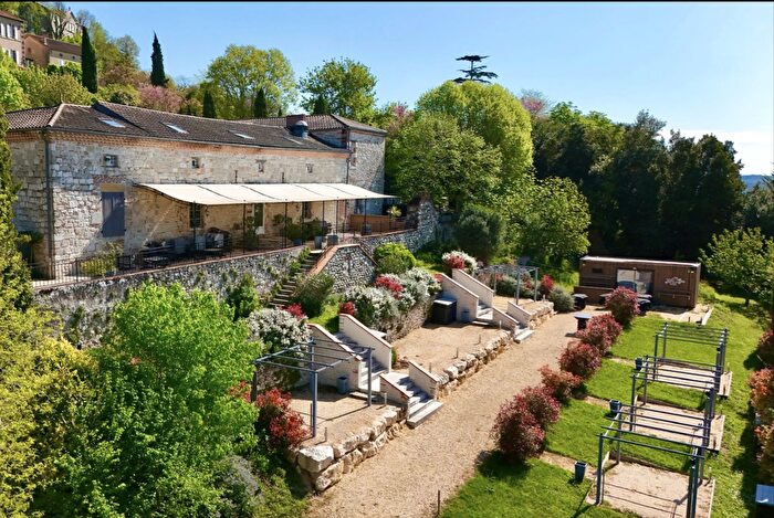 Maison 20 pièces à vendre à Penne-d'Agenais