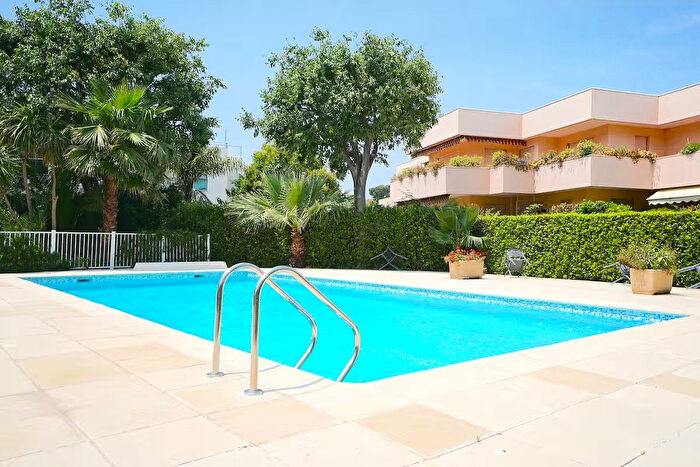 Appartement 2 pièces à louer à Antibes, Juan-les-Pins, Le Cap