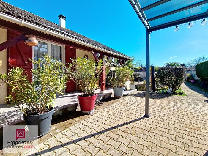 Maison à vendre - Saint-André-le-Gaz - 3 pièces - 3 chambres